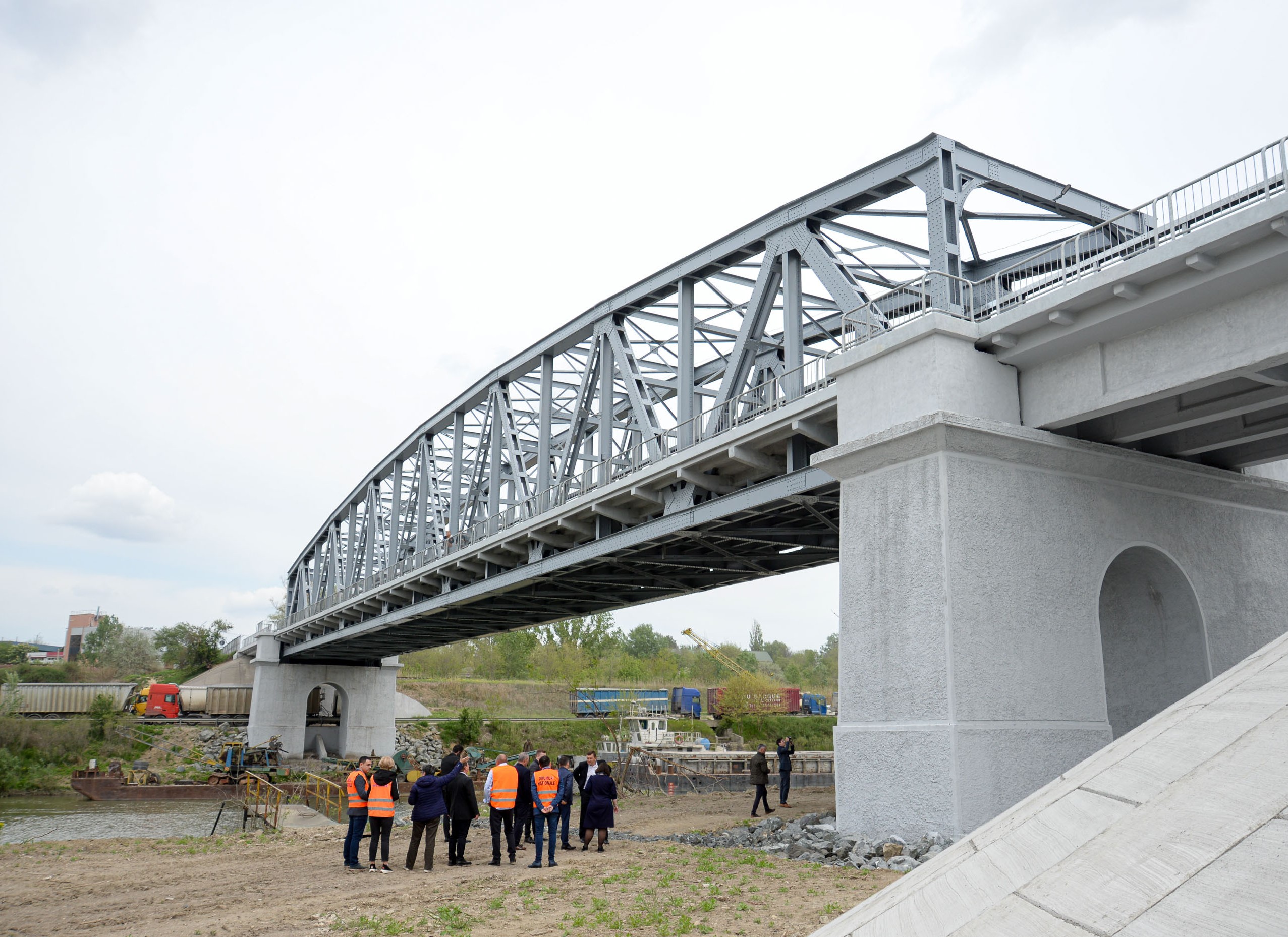 TREI PODURI DE FRONTIERĂ CU ROMÂNIA PESTE RÂUL PRUT VOR FI MODERNIZATE