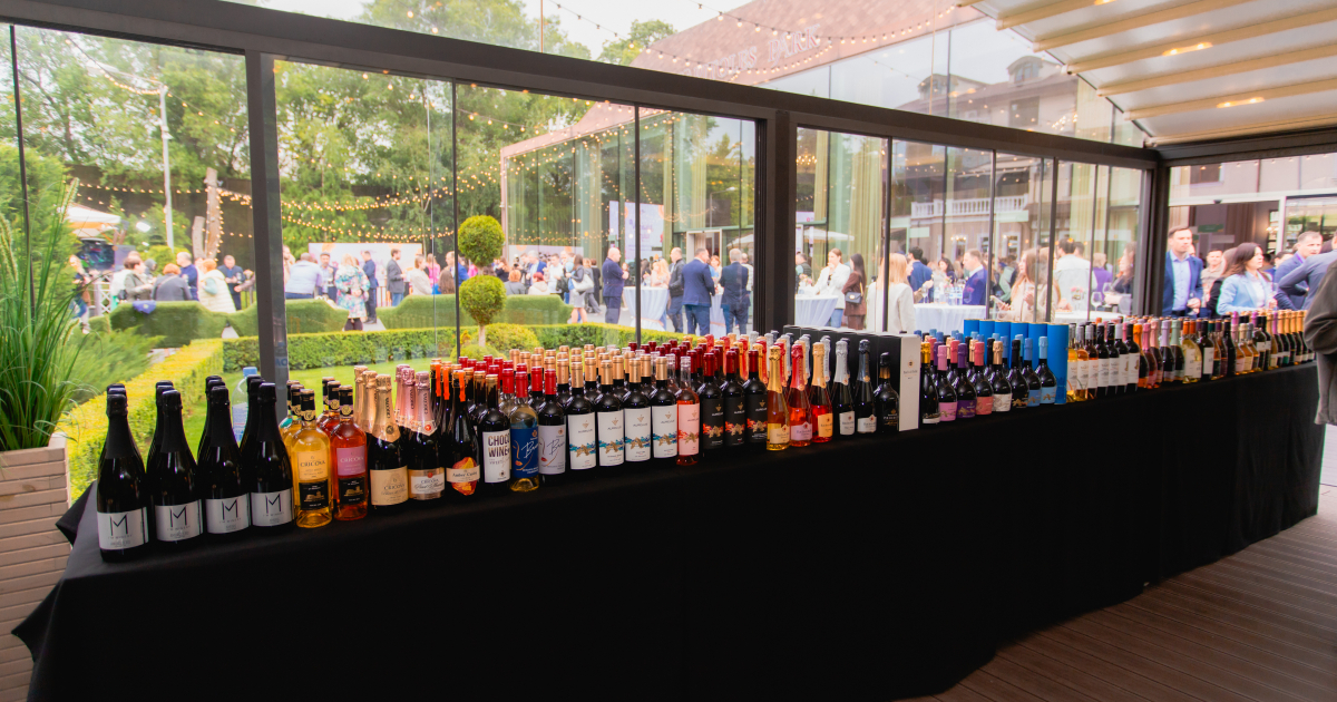 VERNISAJUL VINULUI LANSEAZĂ UN NOU SIMBOL PENTRU SPUMANTELE MOLDOVENEȘTI